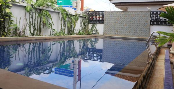 Mom's Guesthouse - Cambodia