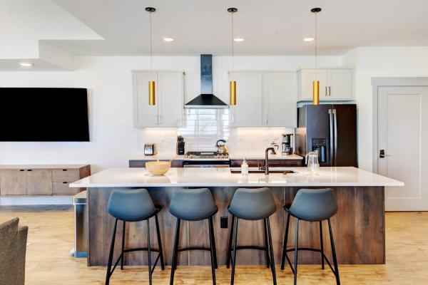 New Luxury Condo 1402 I Private Hot Tub I Ac I Great Views I Best Price I Free Adventures Daily - Winter Park, CO