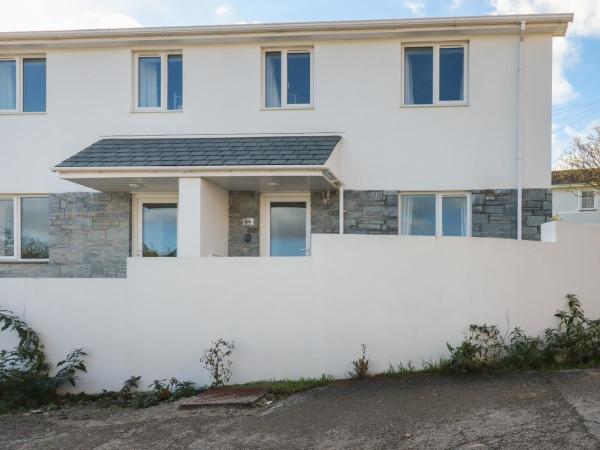 6a The Mews - Constantine Bay