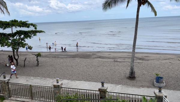 Nahas Beach Resort - Laiya