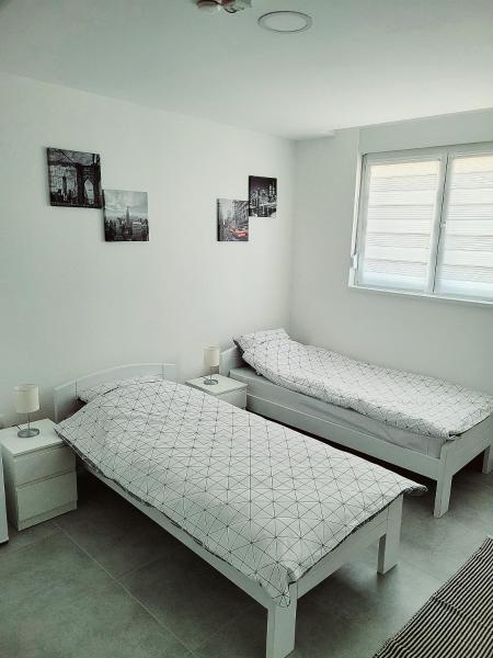 Oaza Apartmani 4 - Senta