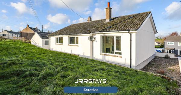 Cockermouth - 3 Bedroom, Sleeps 10 Garden - Jrr Stays - Dumfries and Galloway