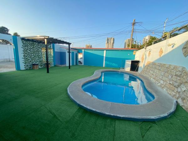 Casa Con Piscina En Salinas Cerca Del Mar - Ecuador
