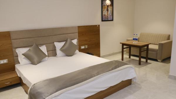 Hotel Indraprastha Inn - ラクナウ