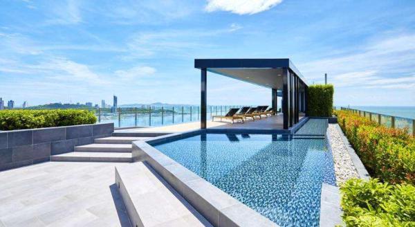 泰国芭提雅无边游泳池精装修公寓临近大海两卧室 - Pattaya City