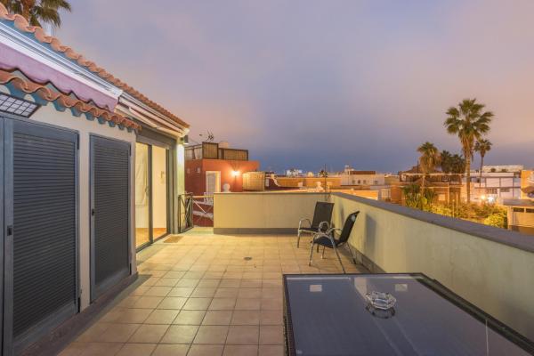 Townhouse For 5 People In Alcaravaneras Area - Las Palmas de Gran Canaria