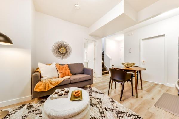 Modern Nordic Escape, 3br Near Wem & Dt, Aircon & Fireplace, Wifi, Sleeps 6! - Alberta