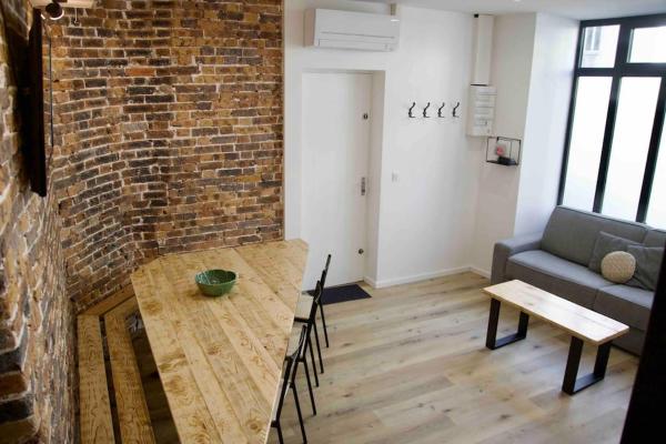 Another Brick In The Wall Apartment In Paris Sleeps 9 - Choisy-le-Roi