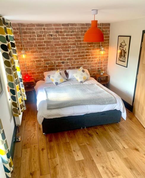 Station Masters Cottage - Castleton