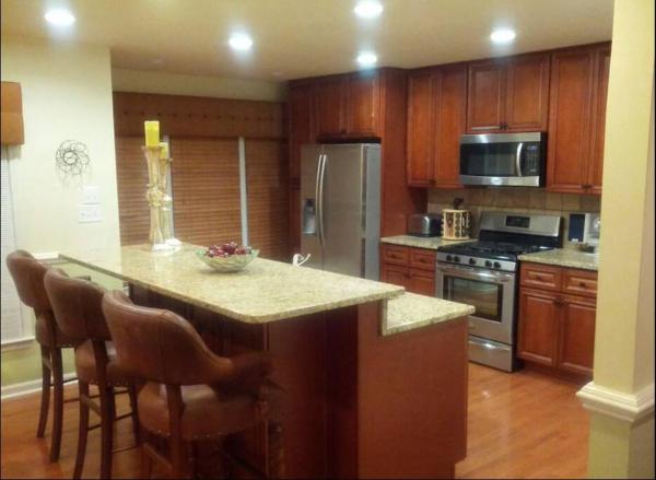 Mini Mansion 4,100 Sf Ncsu/downtown, 6br, 10 Beds - Raleigh, NC