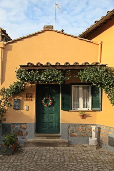 Casa Vacanze Nives - Tuscania