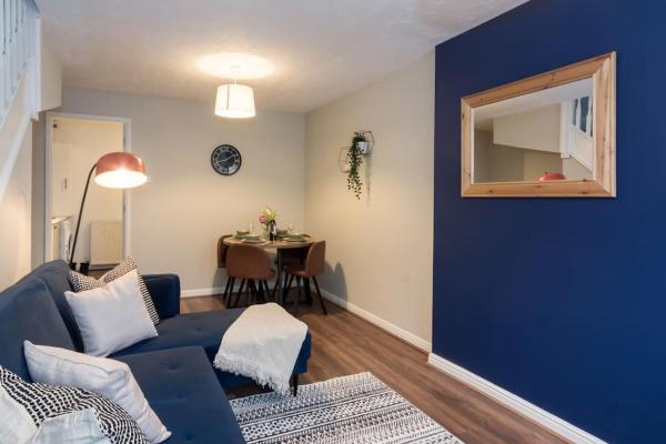 Stylish Two Bedroom Home Sheffield - Sheffield
