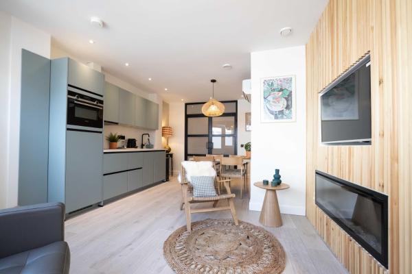Four Star Apartments - Badhuisstraat 6 - Den Haag