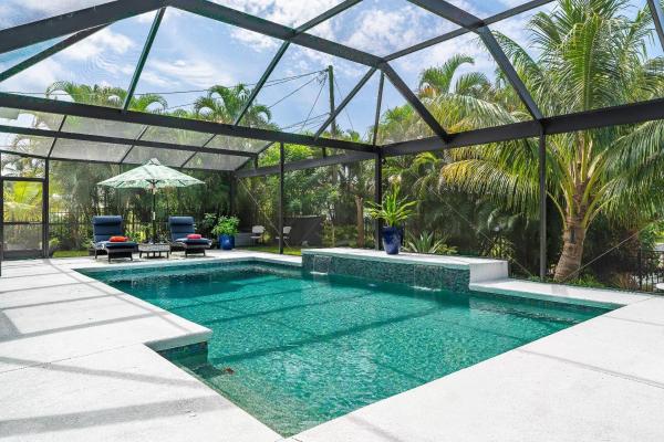 Direct Gulf Access Villa Salty Kisses -Roelens Vacations - Cape Coral, FL