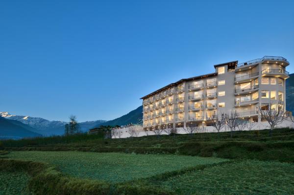 Justa Grand View Resort & Spa, Manali - Himachal Pradesh