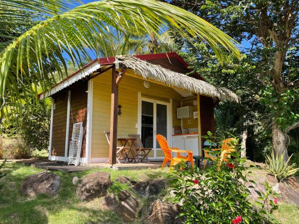 Coco D'iles Giteti Bambou Case Créole Classée 3*** - Guadeloupe
