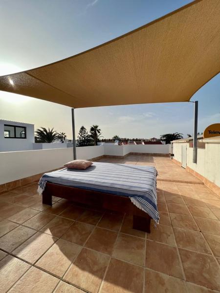 Pura Vida Surf Camp & School - Fuerteventura