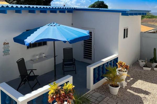 Hofi Celia - Curaçao