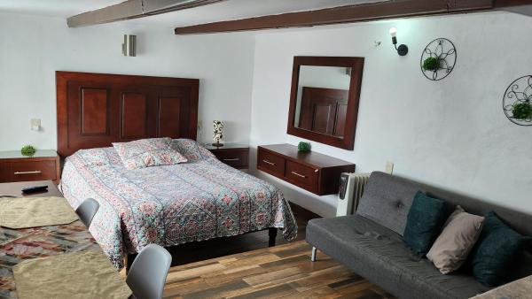 Depa #6 Tipo Loft En Planta Alta En Centro Histórico - Zacatecas