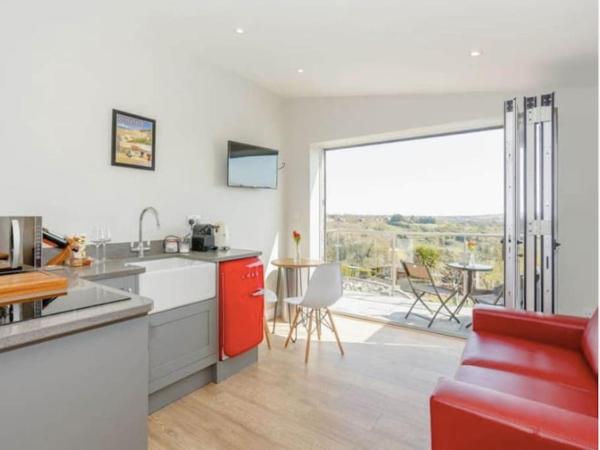 The View At 52, Whitby - Whitby