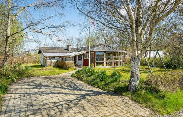 Awesome Home In Hemmet With Kitchen - Denemarken