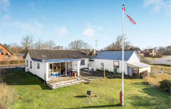 Beautiful Home In Nykøbing M With Wifi - Denmark