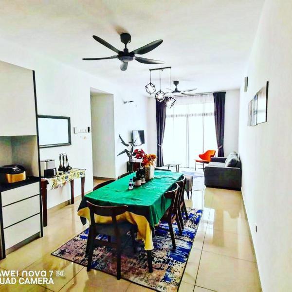 Ai Qaseh Desaru Penawar Pool Apartment Homestay - Bandar Penawar