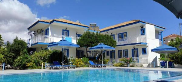 Blue White Apartments - Kefallonia Poolside Retreats - Kefalonia
