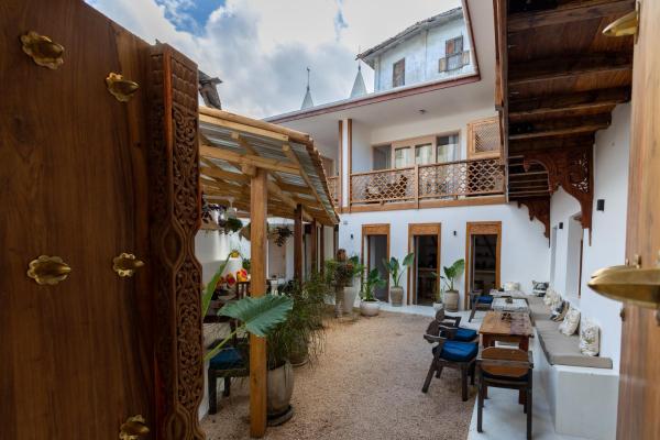 Sharazad Wonders Boutique - Zanzibar Archipelago