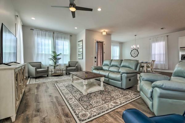 Spacious Gulfport Home - Walk To Beach! - Mississippi