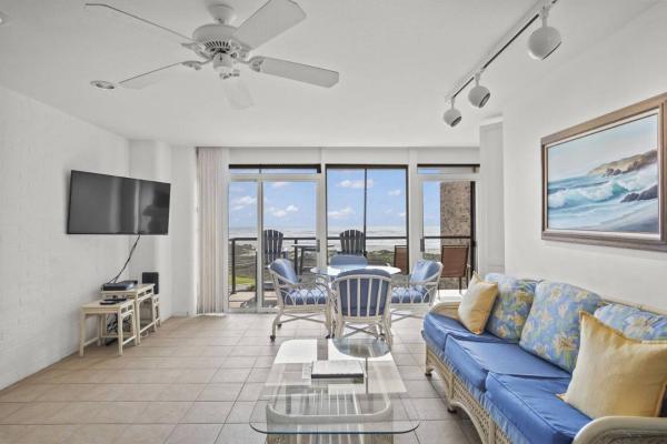 Relax With A Fabulous Ocean View Ocean Sounds In This 2 Bedroom 2 Bath Den - Corpus Christi, TX