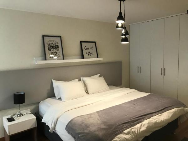 Hermoso Apartamento Con Piscina Miraflores- Canvas - Lima