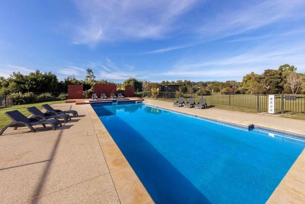 Isla Villa, Cowes, Phillip Island. - Ventnor
