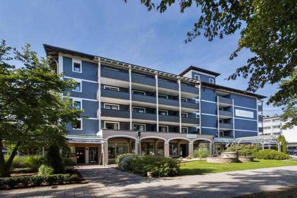 Hotel Astoria - Alexandra Krämer Ek - Bad Füssing