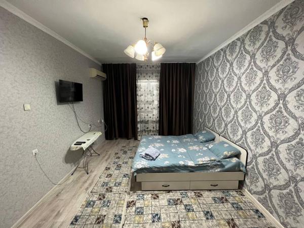 1-room Apartment On Toktogula 64v - Bishkek