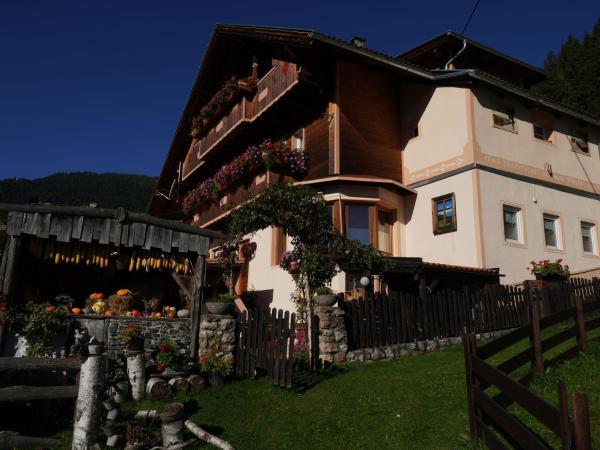 Apartment In Hippach With A Dream View - Mayrhofen