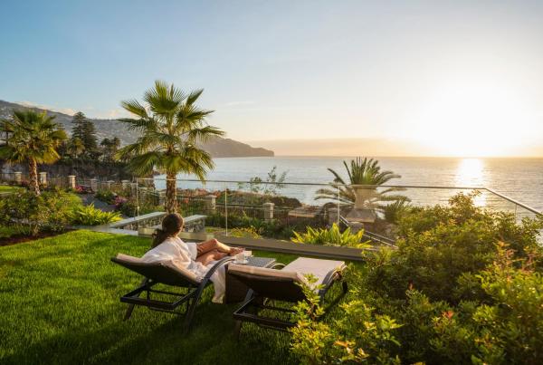 Les Suites At The Cliff Bay - Portobay - Machico