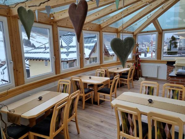 Hotel Garni Corinna - Ischgl