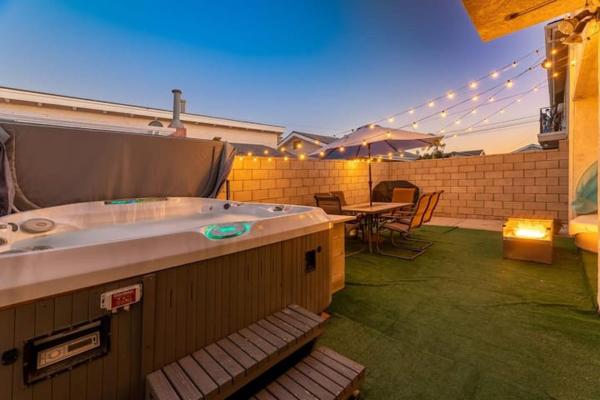 Modern San Pedro Home - Long Beach, CA