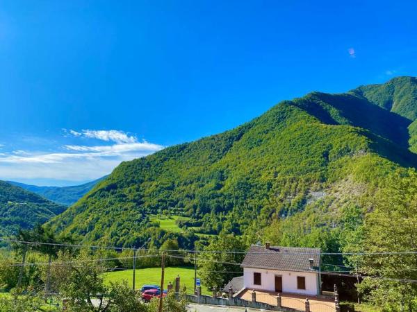 Villetta A Schiera Con Giardino - Val Trebbia - Bobbio