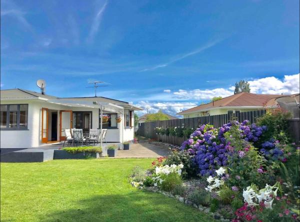 Peaceful House With Kids Playground - Kaiteriteri
