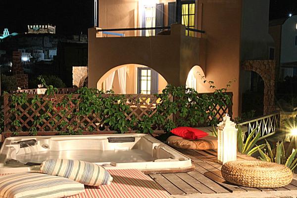 Villa Athena - Santorini