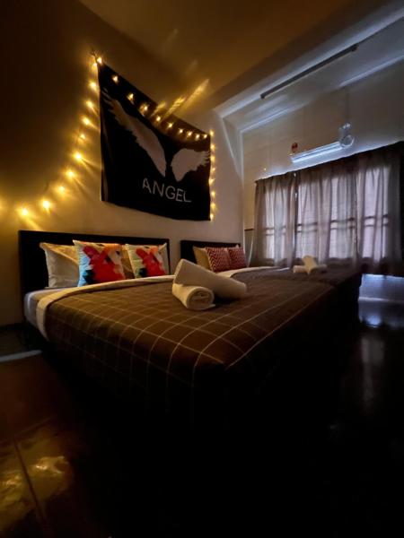 Room2#ig Theme Bargainous#shared Bathroom#4pax#2min Kek Lok Si - Batu Ferringhi