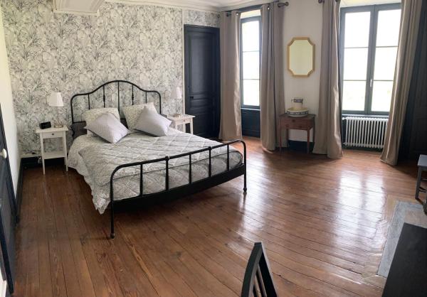 Château De Franquetot & D Day Collins Museum - Carentan