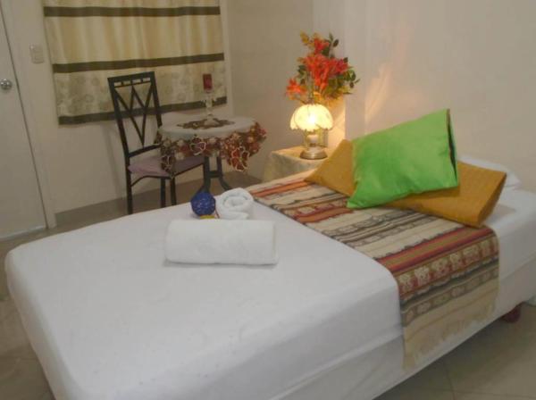 Hotel Jeshua Simmonds - Ecuador