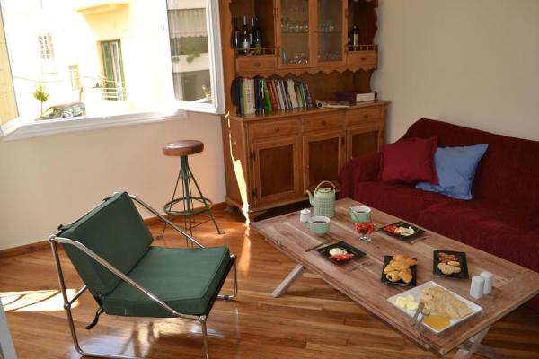 Sunny Quiet Apatment At Lycabetous - Atenas