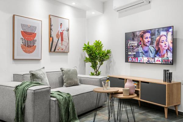 Cozy New Space W Bomb Shelter Steps From Beach M7 - Tel-Aviv