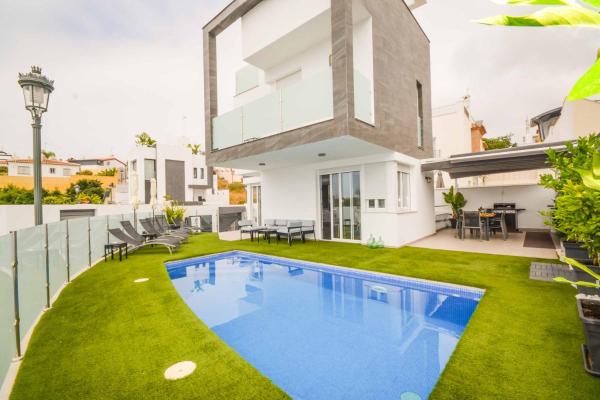 Villa Antonio Pulga - Nerja