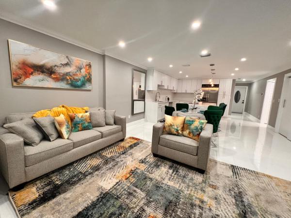 Unique Beautiful Home - Delray Beach, FL