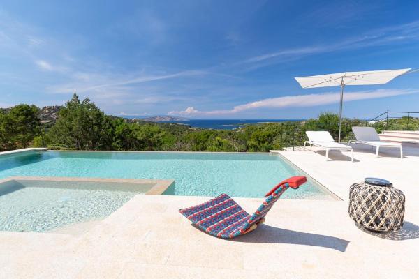 Villa Amira Porto Cervo Con Vista Mozzafiato Sul Mare,piscina Privata,wellness & Spa - Италия